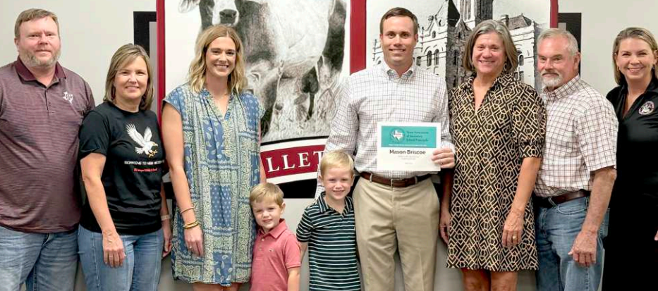 Briscoe Named Region III Principal of the Year | Lavaca County Today